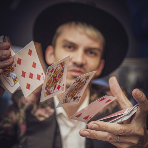 Zoom Magician / Teams Magician. Corporate Virtual Magic Shows